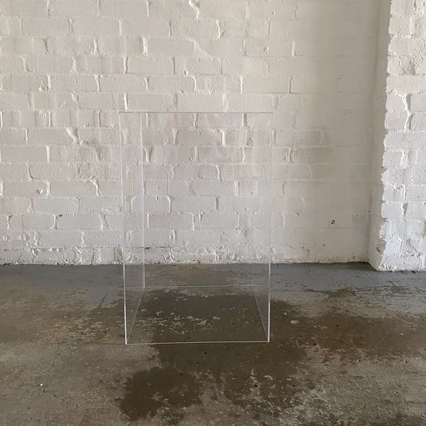 Clear Acrylic Cake Table Plinth – The Collective Hire